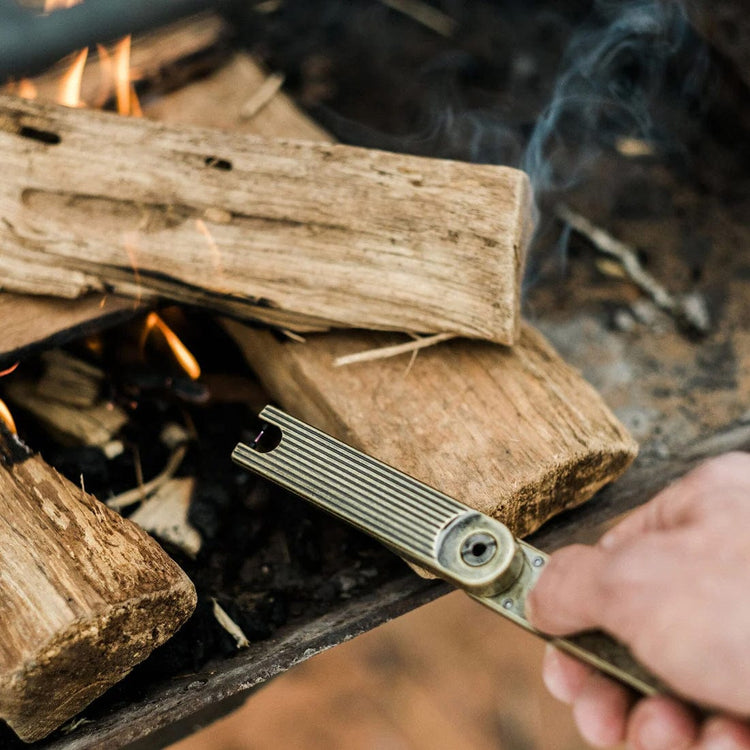 Barebones Pivot Arc Lighter – Clove & Twine